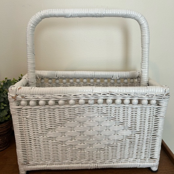 Storage & Organization | Vintage White Wicker Magazine Book Rack Tote ...